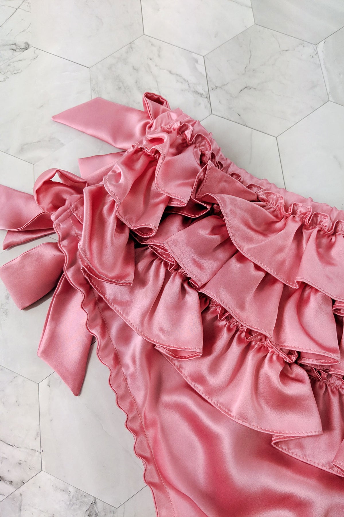 Silk ruffled panties | Silk bloomers and vintage lingerie